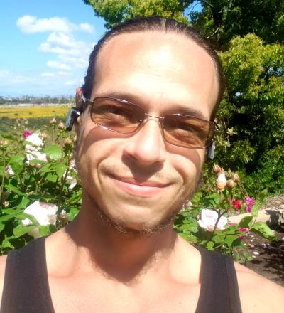 Nick Lazaris – Tye Laboratory